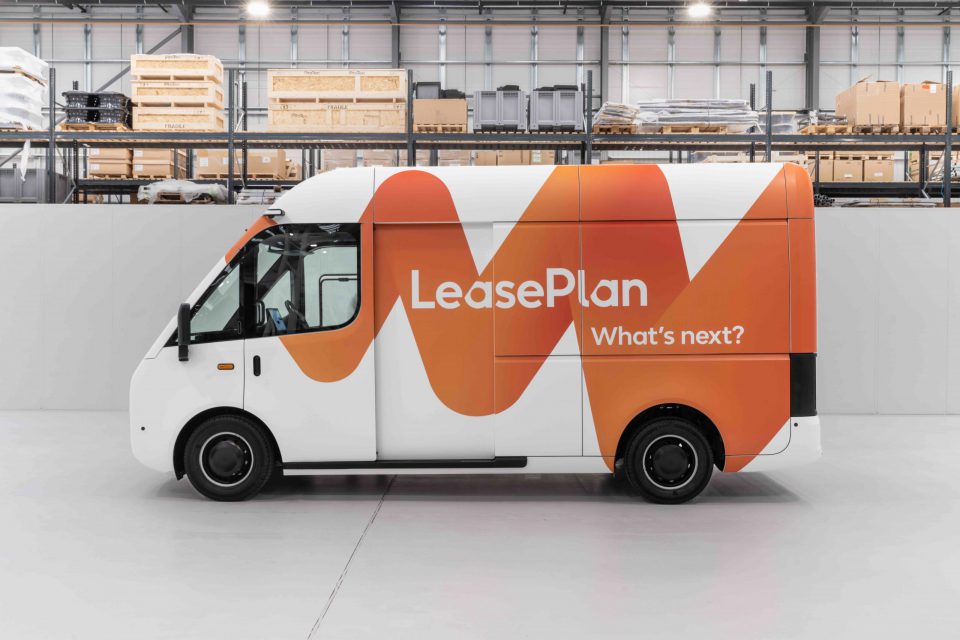 Arrival to partner with LeasePlan: 3,000 electric vans headed to Europe ...