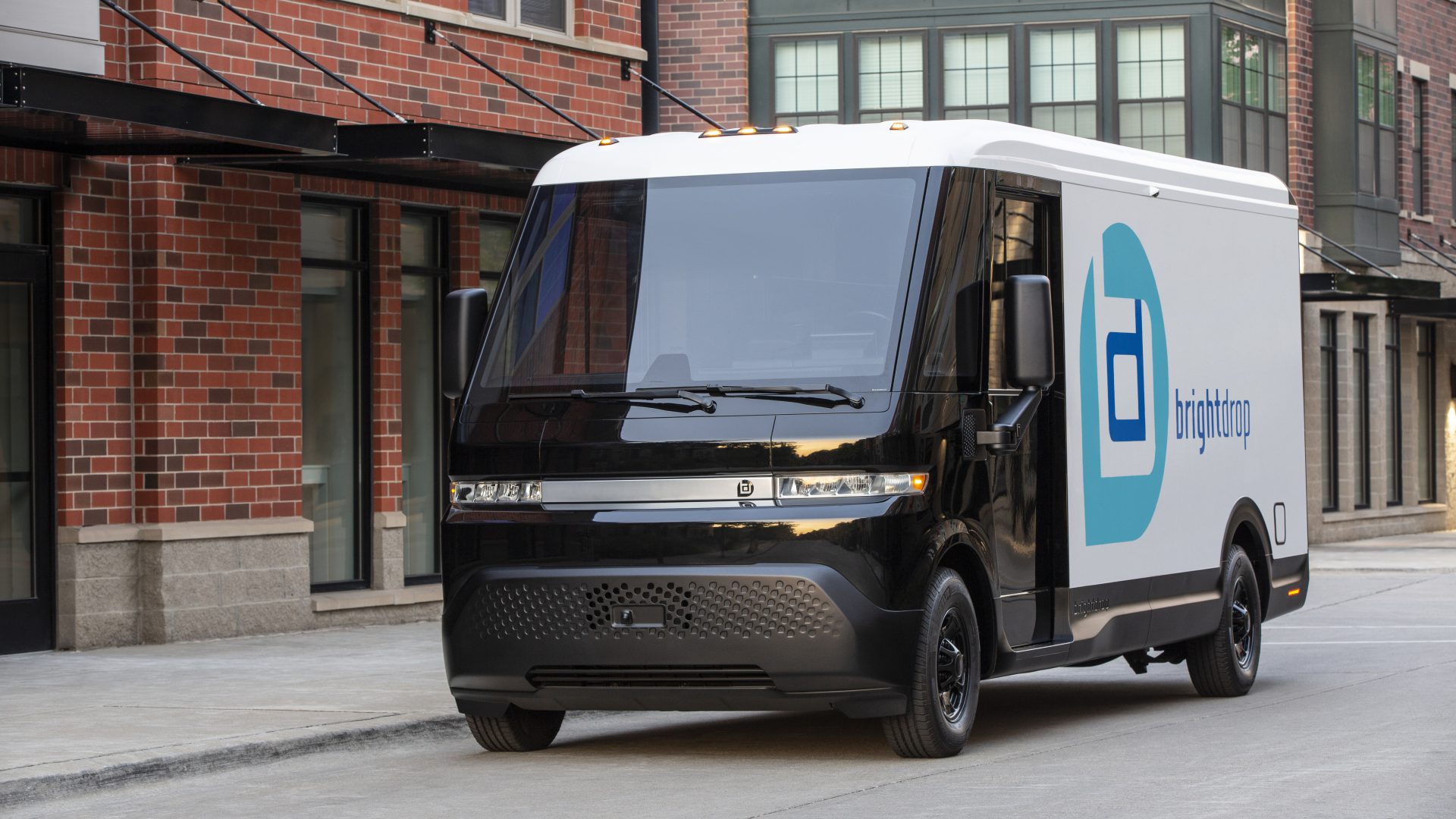 GM accelerates on electric LCV production. The BrightDrop EV600 ready ...
