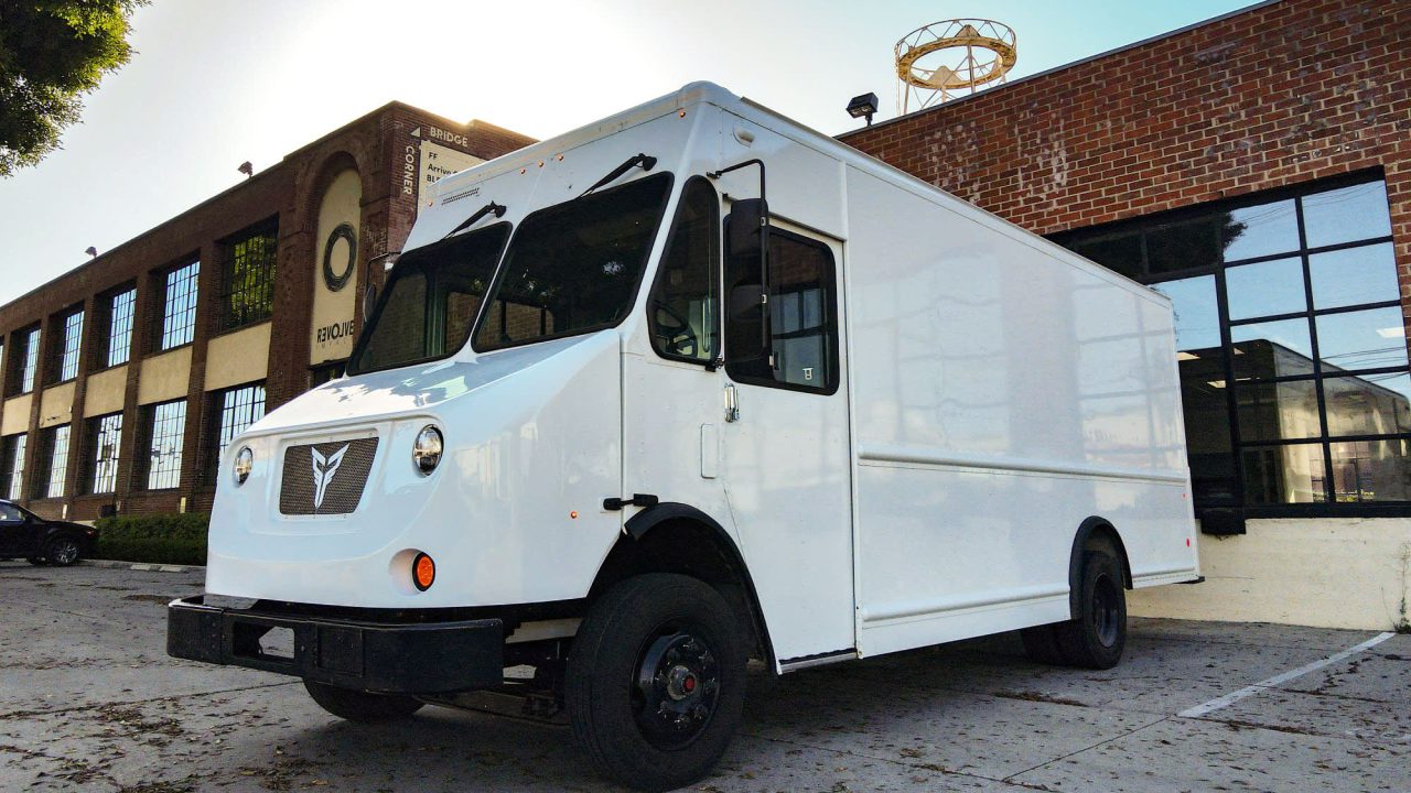 Xos keeps on delivering: 13 more electric stepvans headed to FedEx ...