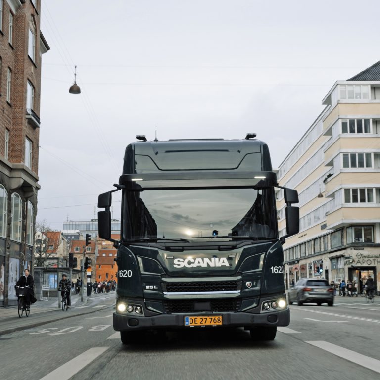 The region of Copenhagen will supposedly use 100 Scania electric trucks ...