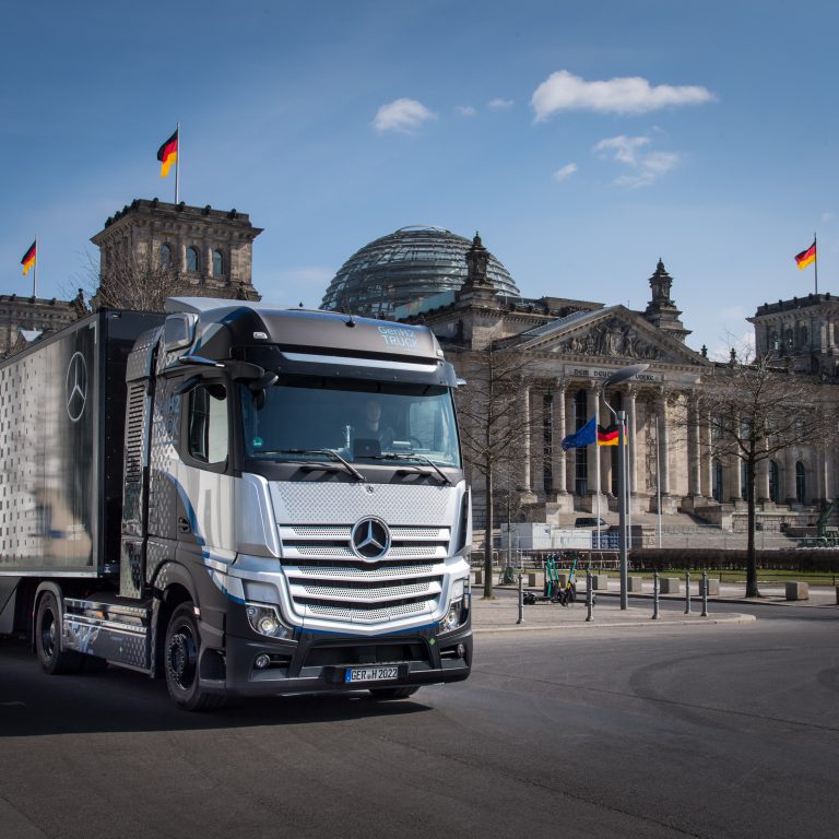The Mercedes-Benz GenH2 fuel cell truck spotted in Berlin