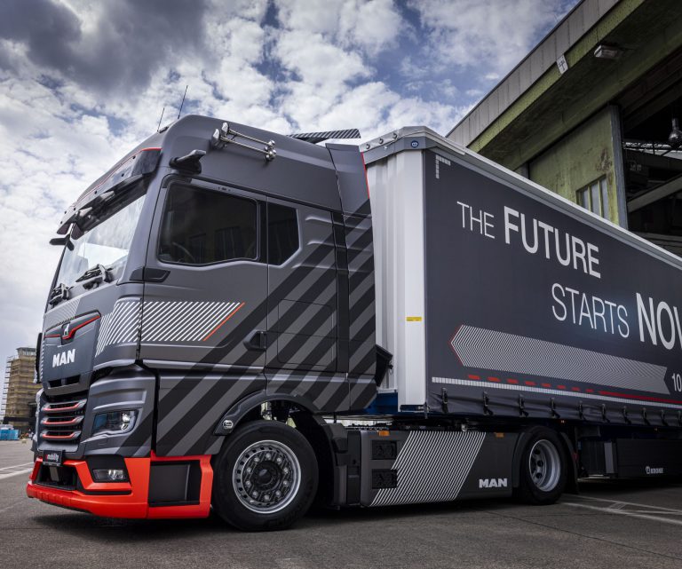 MAN eMobility Center in Munich, one year later: 20 heavy-duty e-truck ...