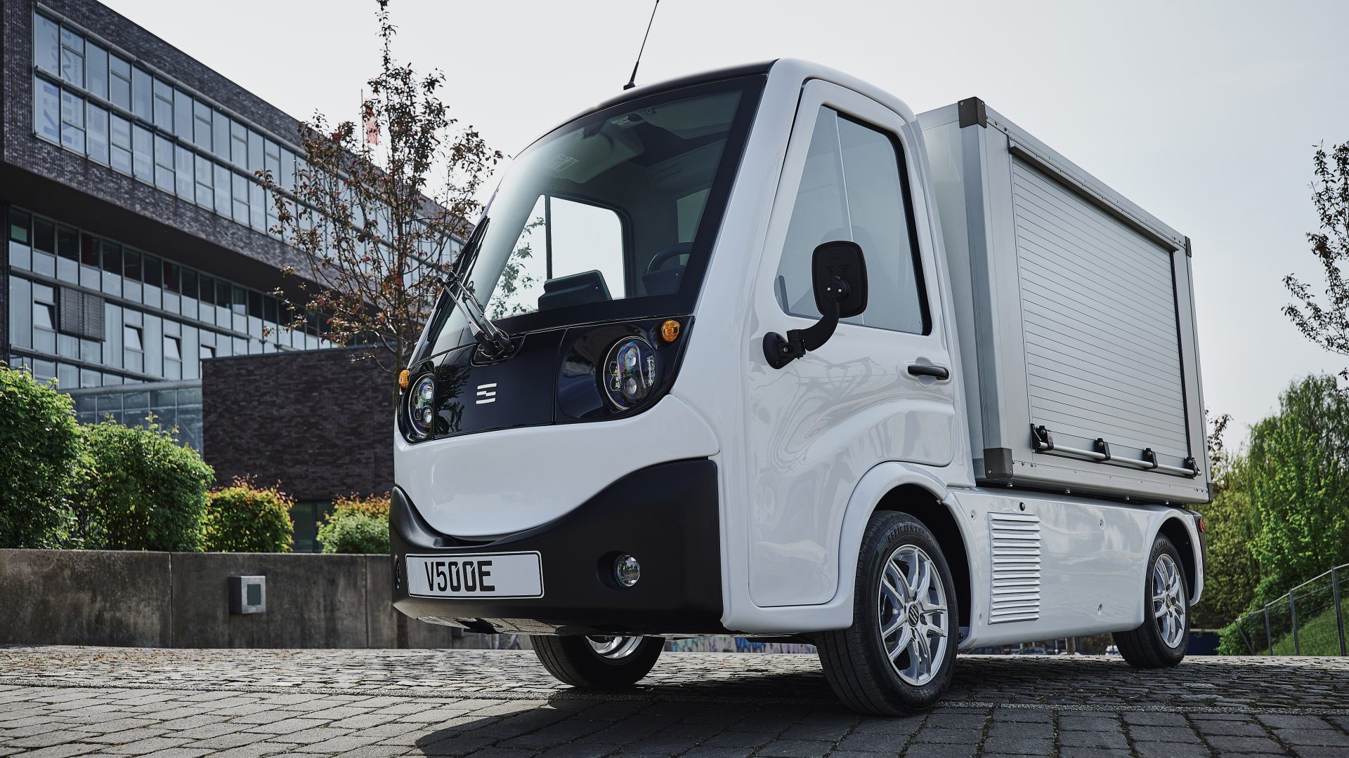 Sevic V500e electric van to approach the European market. First road ...