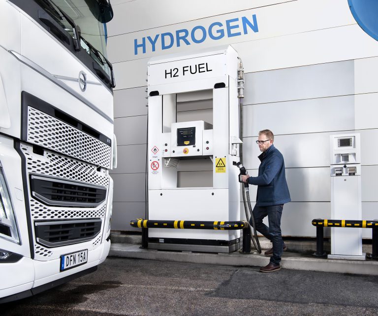 Denmark, Europe largest electrolyzer managed by Everfuel starts ...