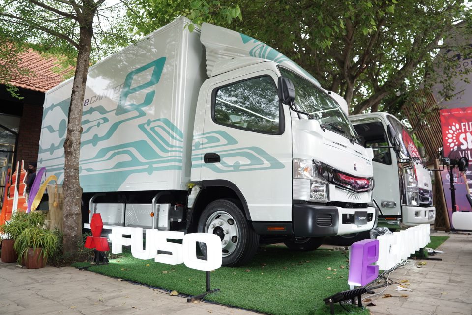 The new FUSO eCanter spotted in Indonesia at the Bali G20 Summit