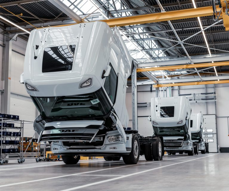 Electric trucks, DAF to start new assembly factory - Sustainable Truck&Van