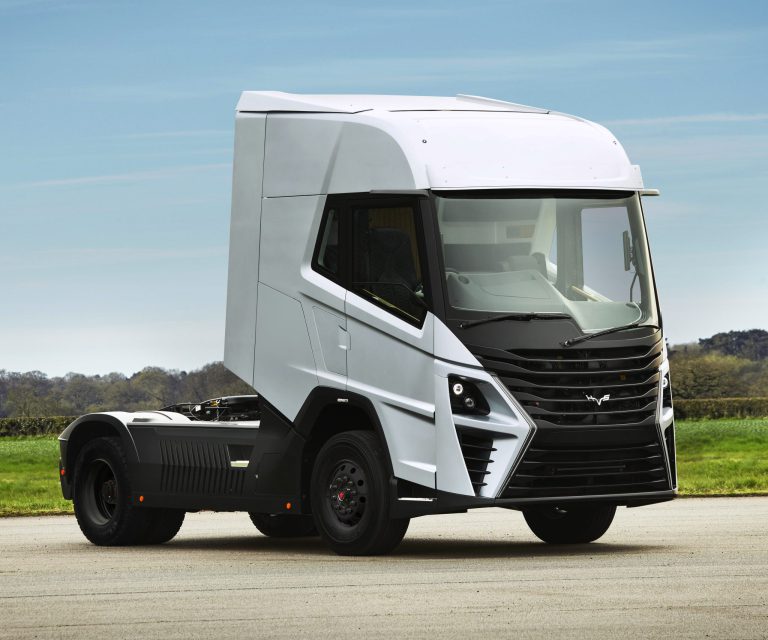 Hydrogen trucks, HVS unveils 40 ton vehicle prototype at CV Show. Range ...
