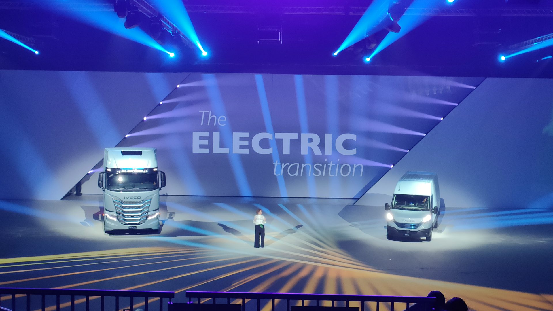 IVECO invests one billion euro in model year 2024. Electric range ...