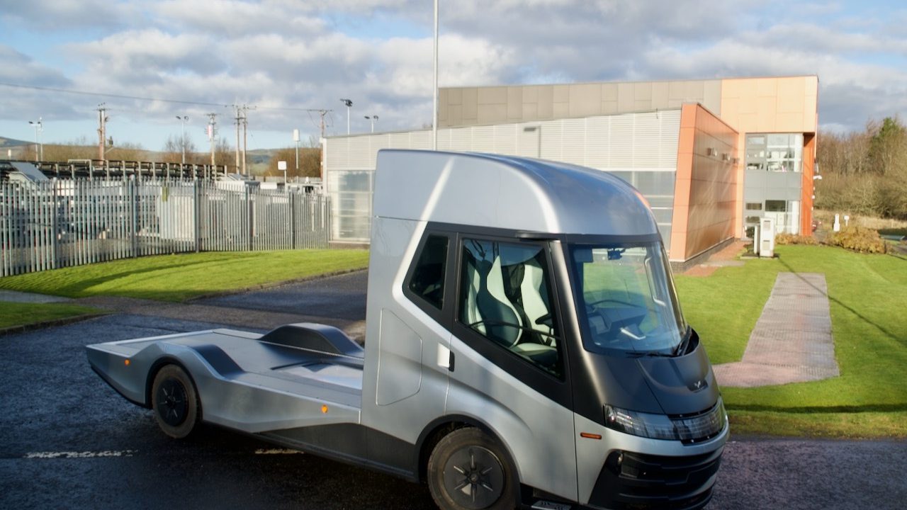 HVS's hydrogen-powered medium-duty trucks are being tested by PNDC in ...