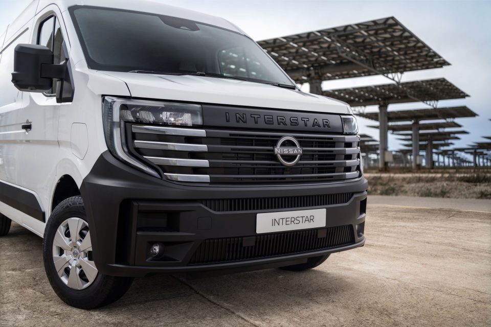 [Video] Nissan Interstar-e, the official launch of the very first ...