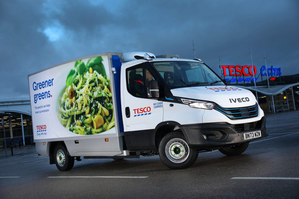Over 150 new IVECO eDaily trucks headed to Tesco in the UK. Deliveries ...