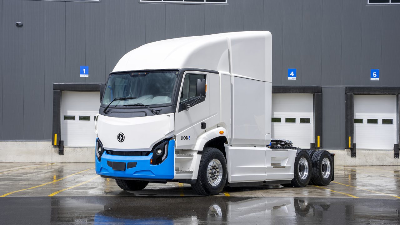 Lion Electric unveils the all-electric Class 8 Lion8 tractor at ACT Expo
