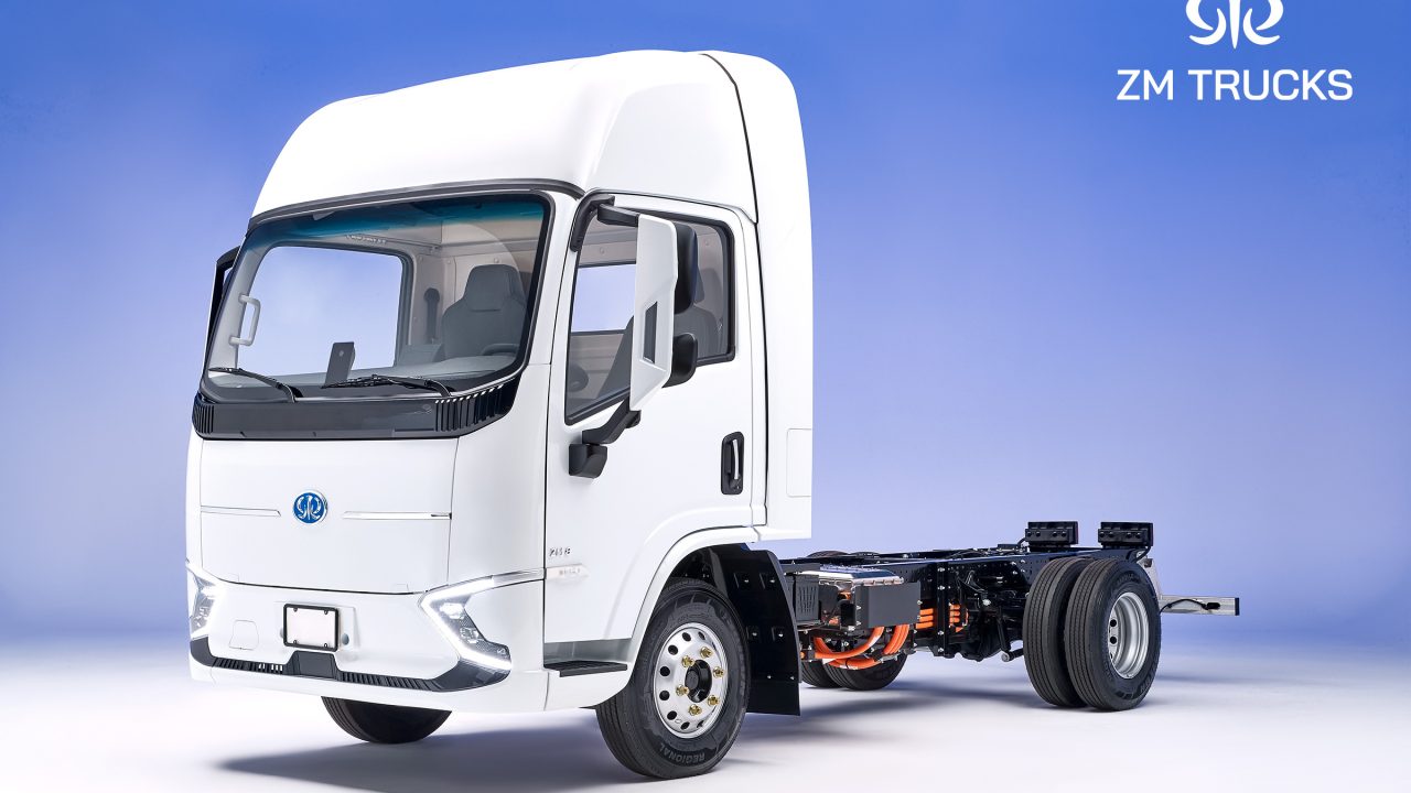 Exclusive distributor 32Group orders 900 BEVs and FCEVs from ZM Trucks