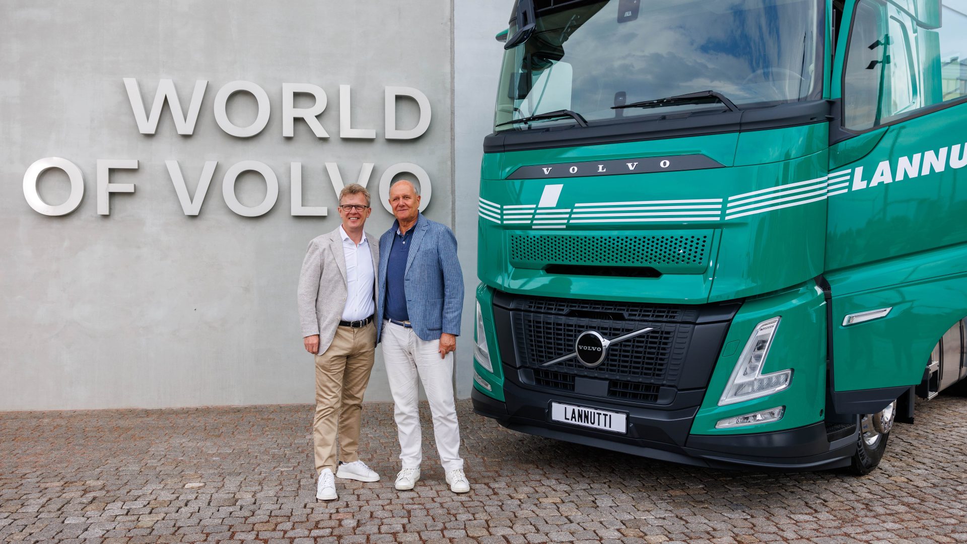 Italian logistics company Lannutti makes record order of 1,500 Volvo FH ...