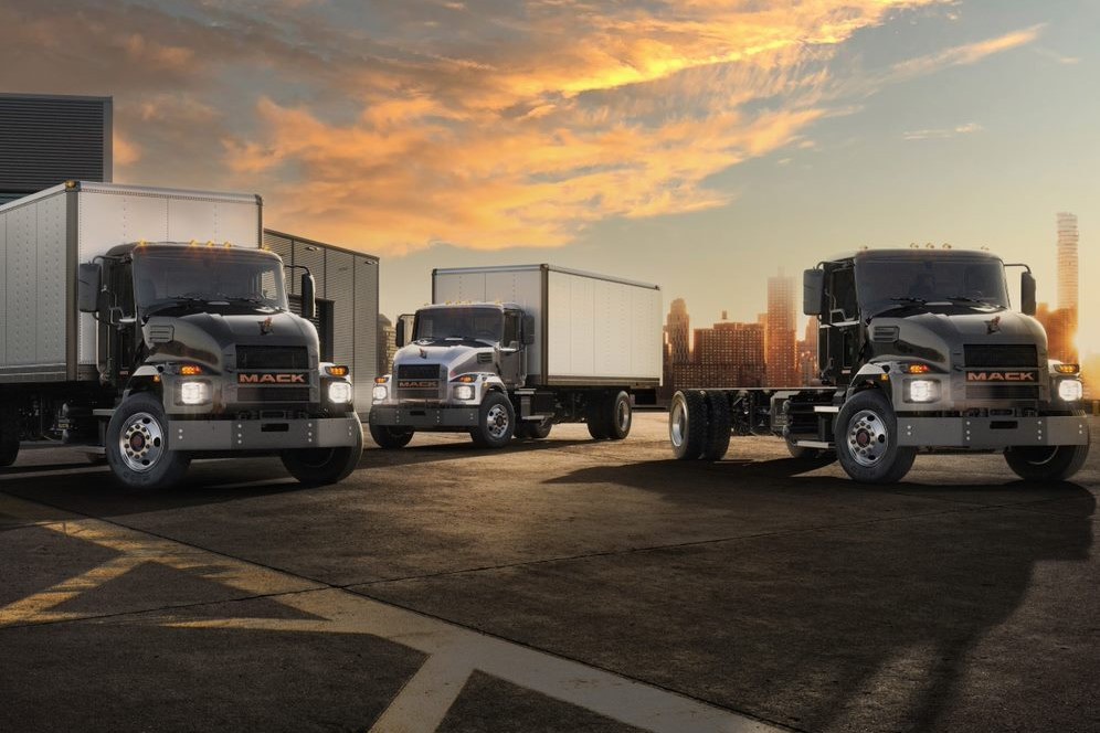 Mack Trucks updates its MD Series (also electric) with larger cabs and ...