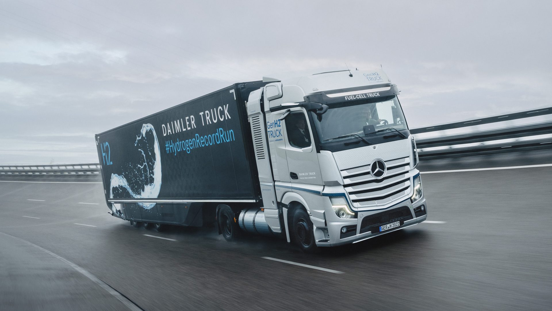 Daimler Truck to receive €226 million funding to develop hydrogen ...