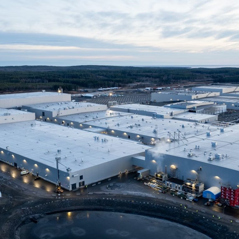 Scania to acquire Northvolt's industrial battery pack division ...