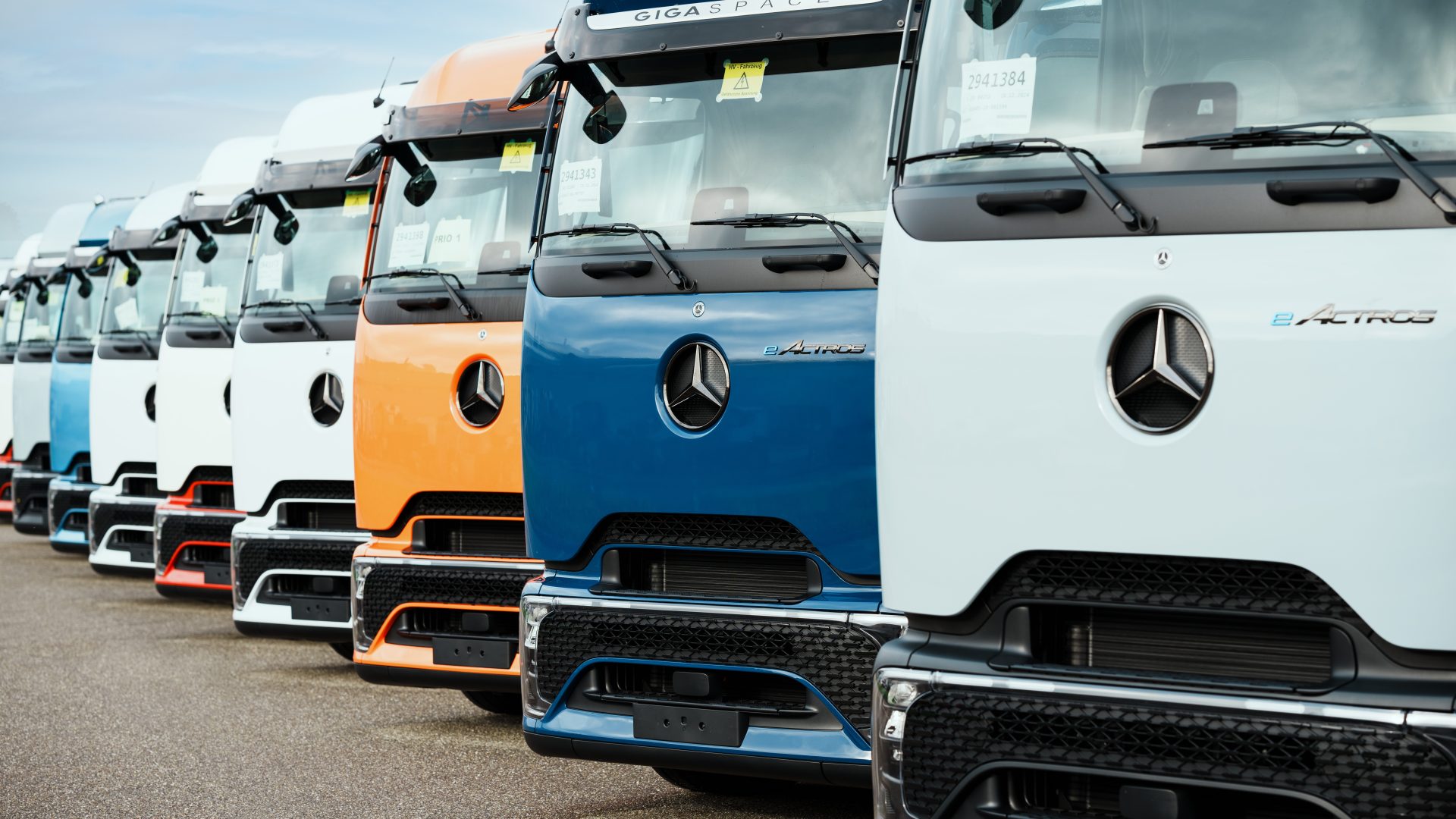 E-mobility, Daimler Truck to expand agreement with service provider UTA ...