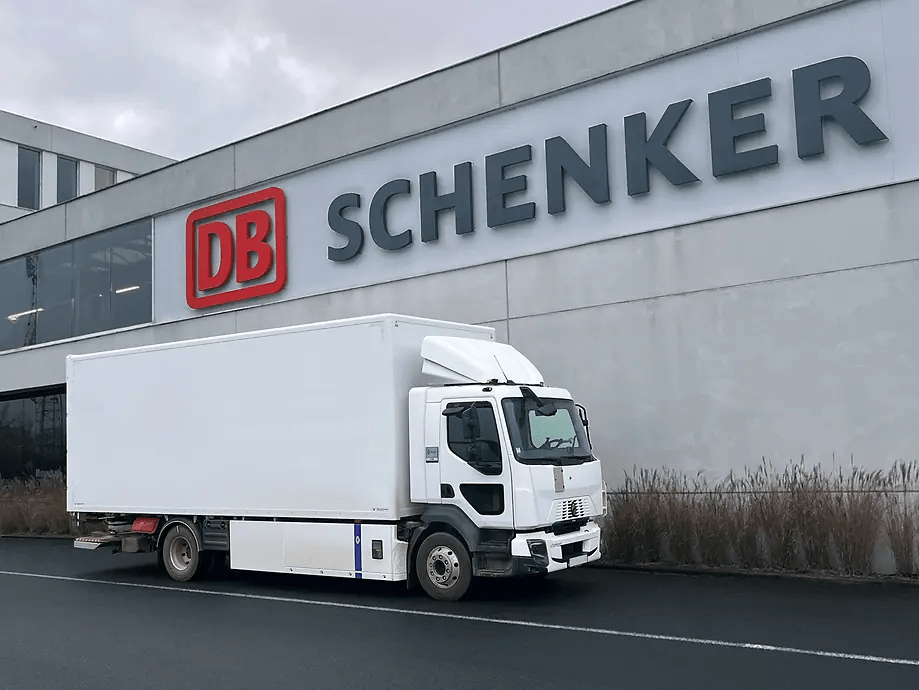 Schenker France to get 66 e-trucks from Renault Trucks: 60 rigid and ...