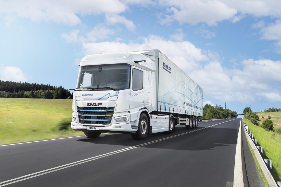 DAF and TotalEnergies sign MoU on heavy-duty transport electrification