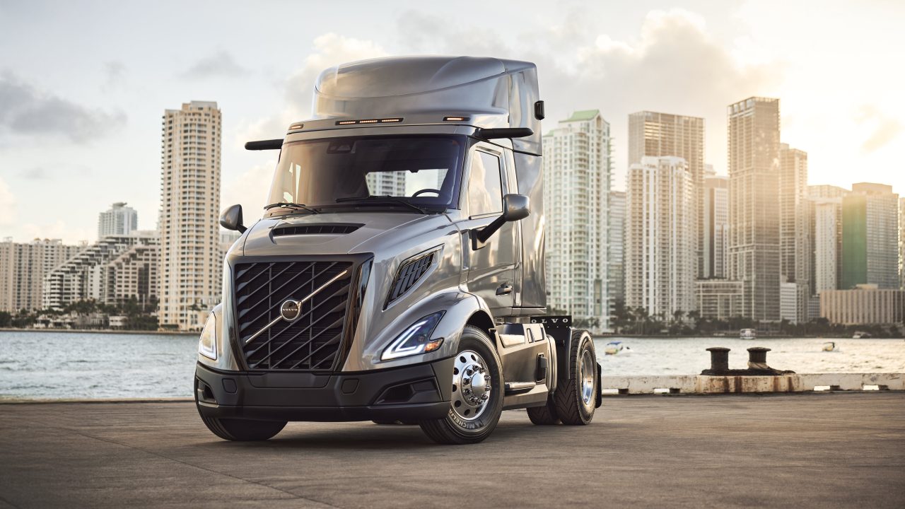 Volvo launched the new VNR for regional transportation. The truck is ...