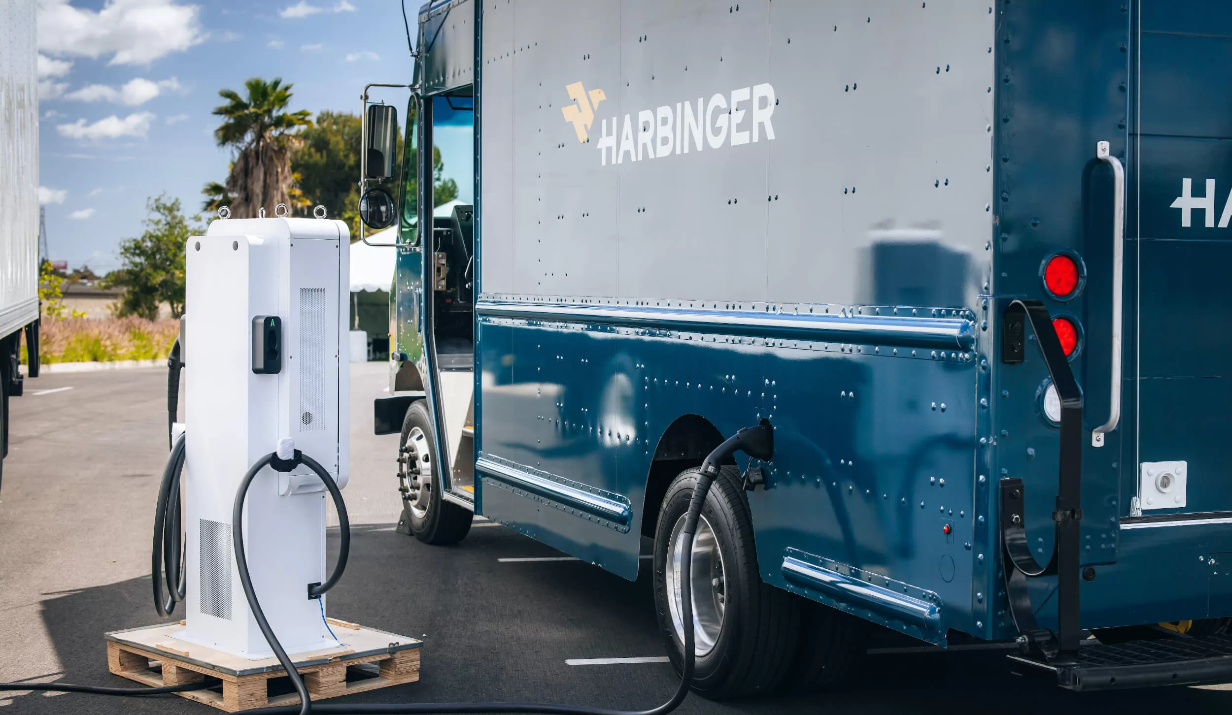 Harbinger electric trucks to rely on Panasonic Energy battery cells ...
