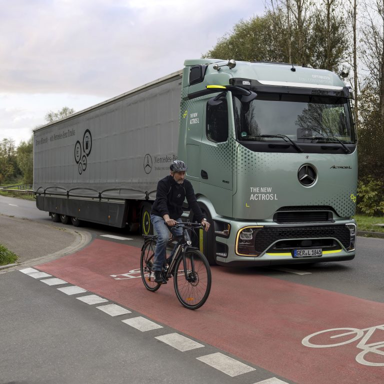 ADAS, Mercedes-Benz Trucks improves safety systems for vulnerable road ...