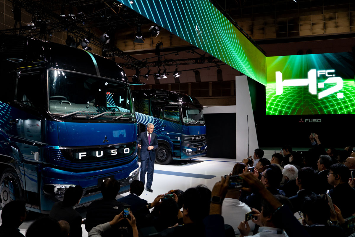 FUSO unveiled two hydrogen truck concepts in Japan