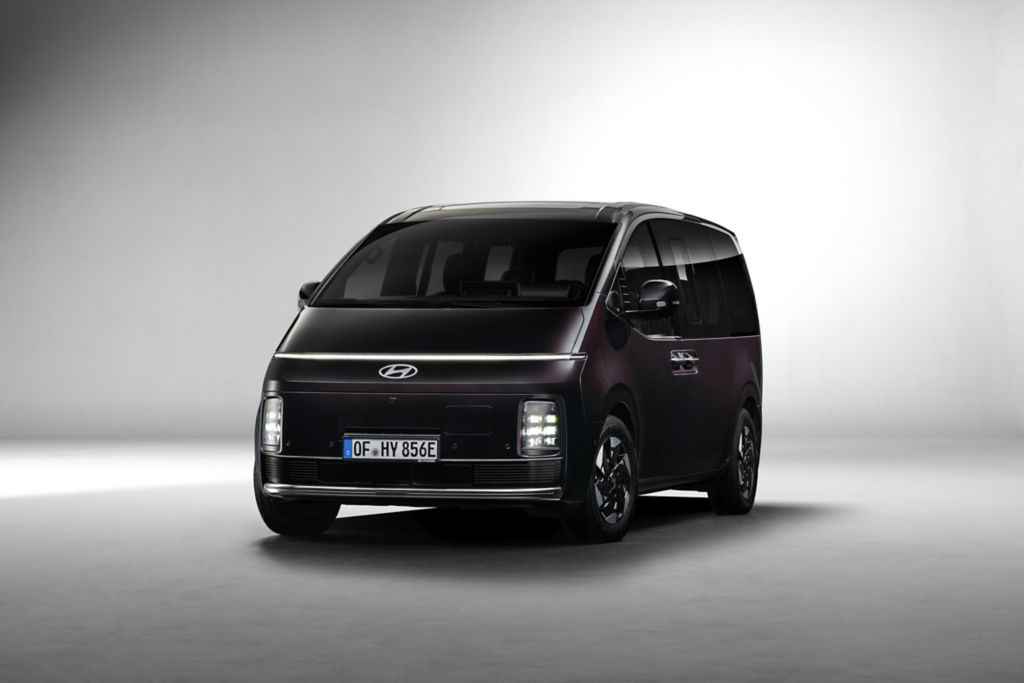 Hyundai launches the new Staria electric van as a people mover