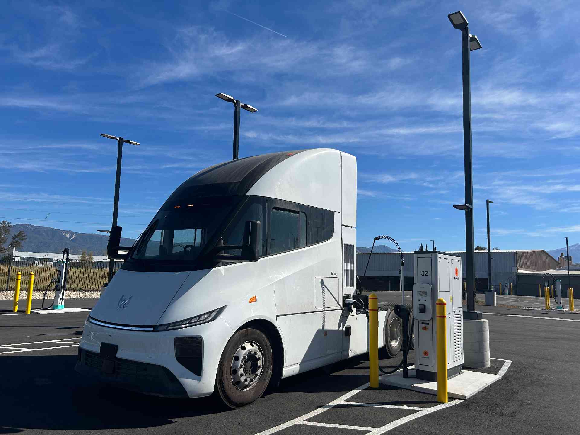 Kempower and Windrose use megawatt charging system in North America ...